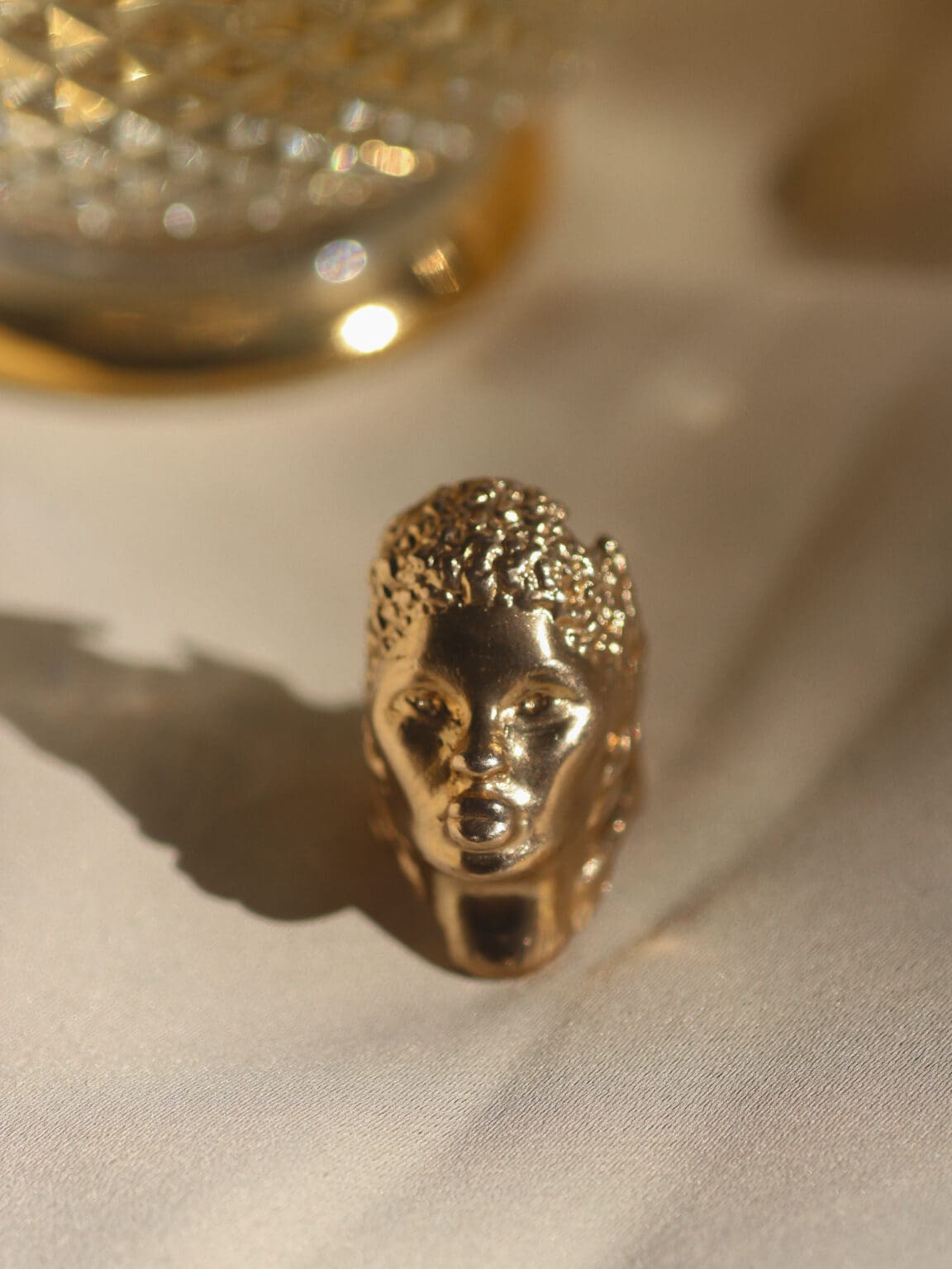 Johari – Gilded Grotto